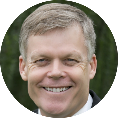 CEO, Newsreel
